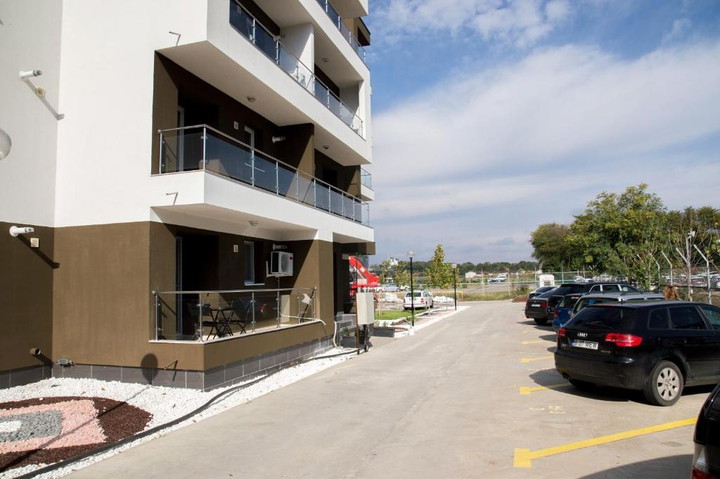 Airport Residence - Across From Otopeni Airport - Otopeni