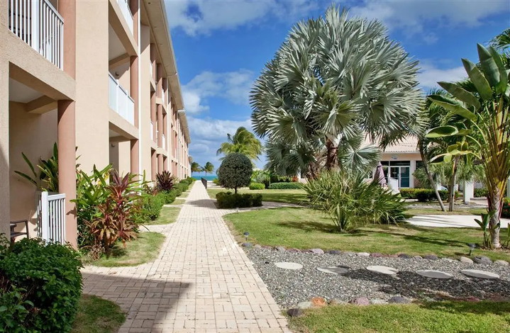 The Grand Caymanian Resort - West Bay