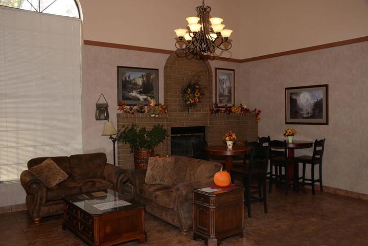 Aladdin Inn - California
