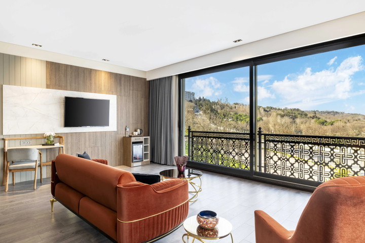 Ezkar Bathonea Art Istanbul Hotel - Avcılar