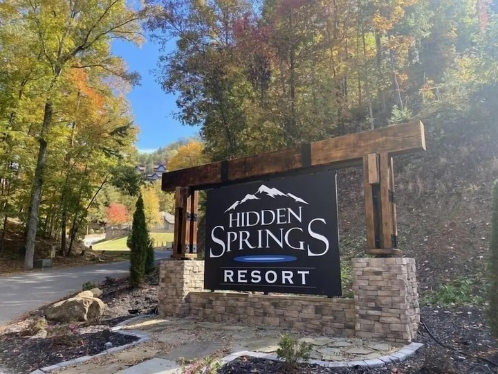 Panoramic View 6 Bedroom Cabin By Redawning - Tennessee