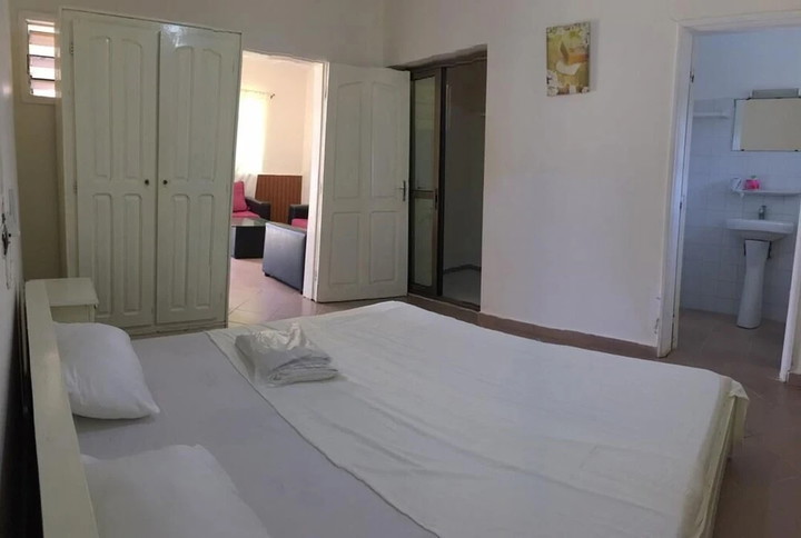 Tahiti Hotel - Cotonou