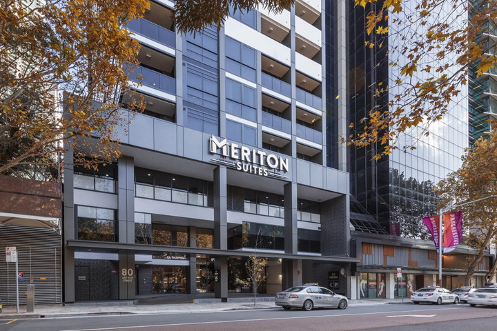 Meriton Suites North Sydney - Sydney