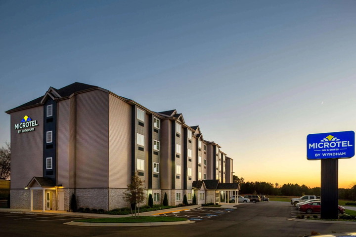 Microtel Inn & Suites By Wyndham South Hill - Lake Gaston