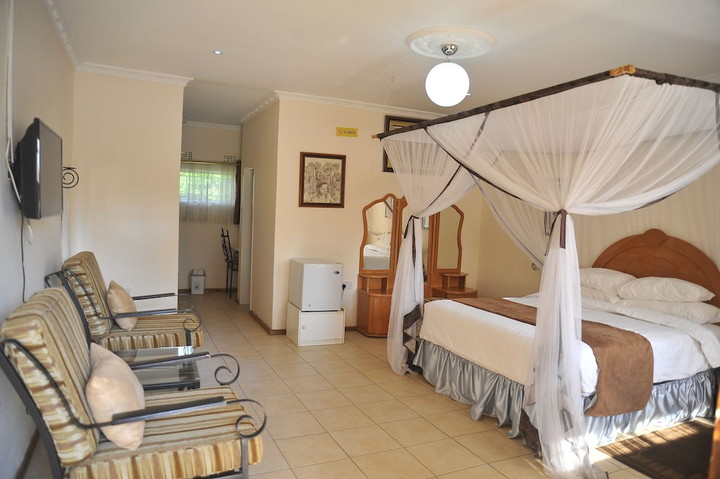 Aninas Executive Lodge - Lusaka