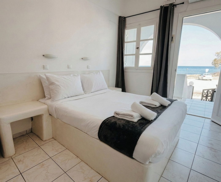 Aegean Nest Studios - Adults Only - Santorini