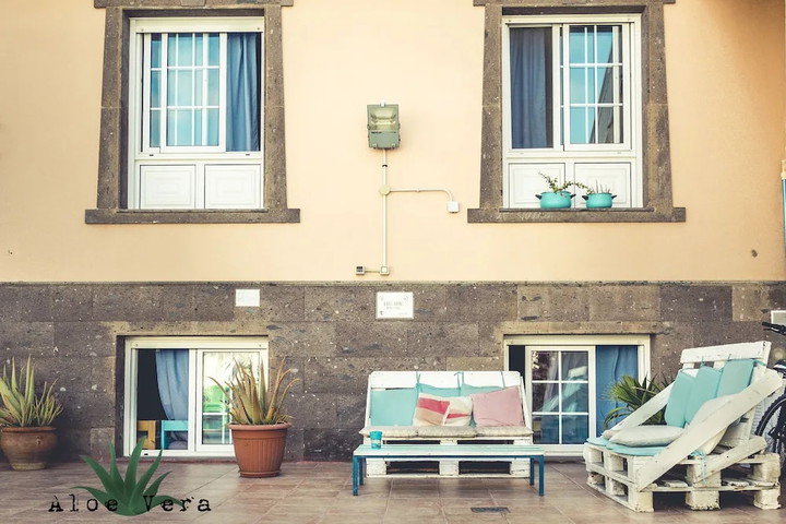 Aloe Vera Shared House - Hostel - Canary Islands