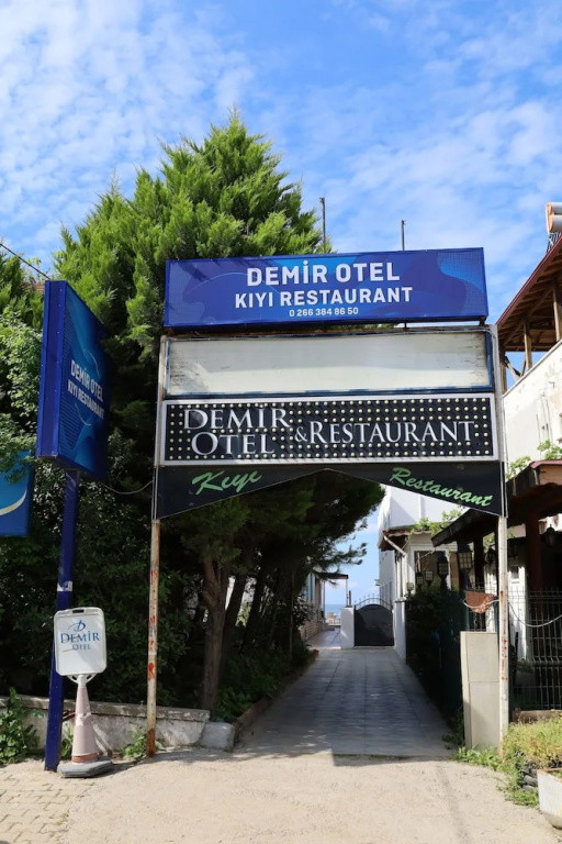 Demir Otel & Restaurant - Akçay