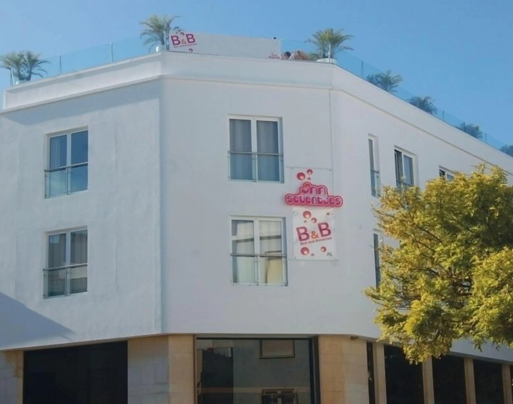 Inn Seventies - Lagos, Portugal