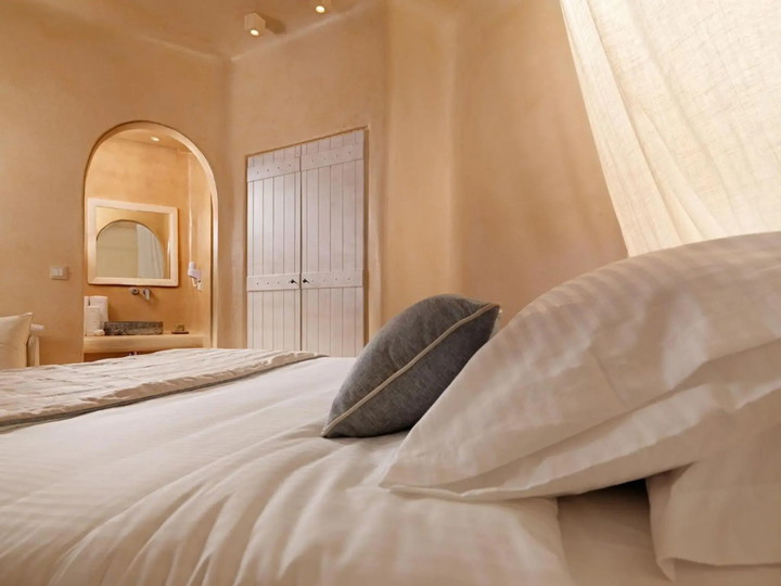 Dome Santorini Resort & Spa - Santorini