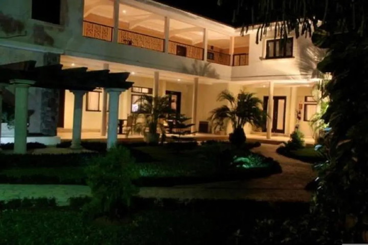 Clear Essence California Spa & Wellness Resort - Lagos