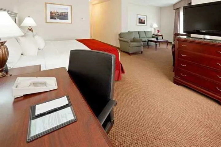 Doubletree By Hilton Hotel Boston - Milford - Milford