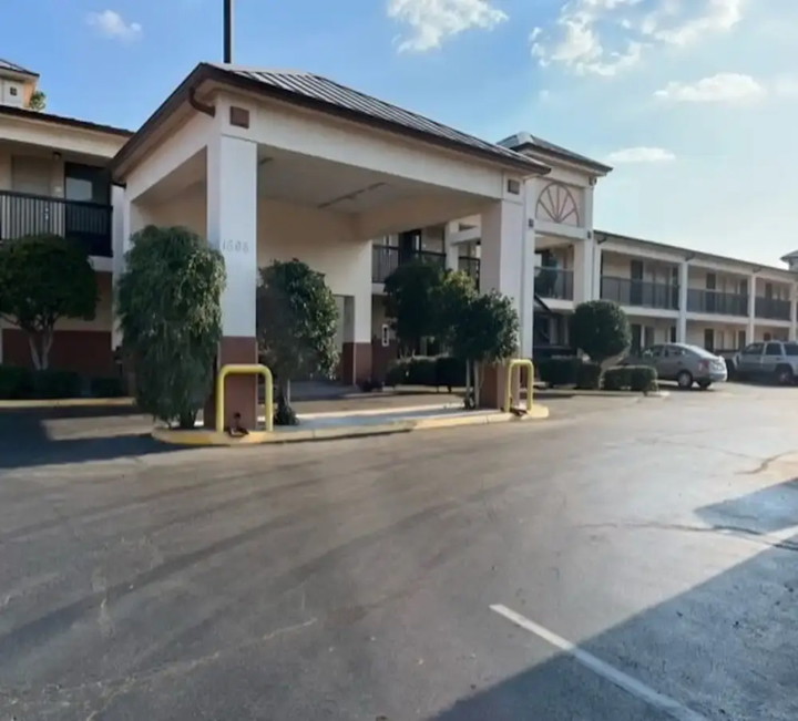 Motel 6 Laurel, Ms - Laurel, MS