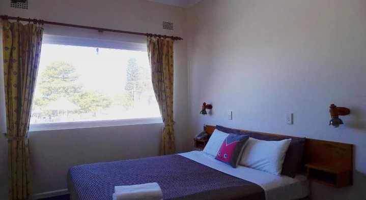 Watersedge Motel - Central Coast