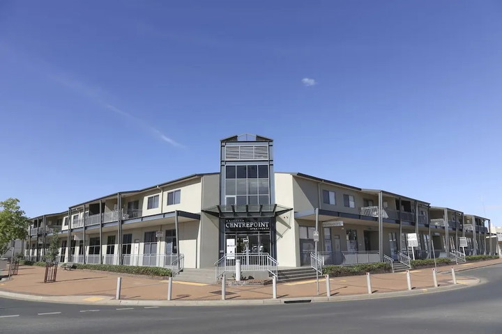 Centrepoint Apartments - Griffith