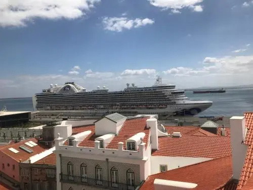 Alfama Guest House - Lisbon