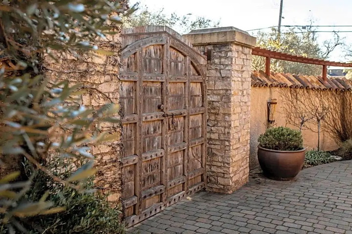 Seven Branches Venue And Inn - Yountville, CA