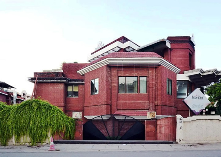 Little Chef Hotel - Kanpur