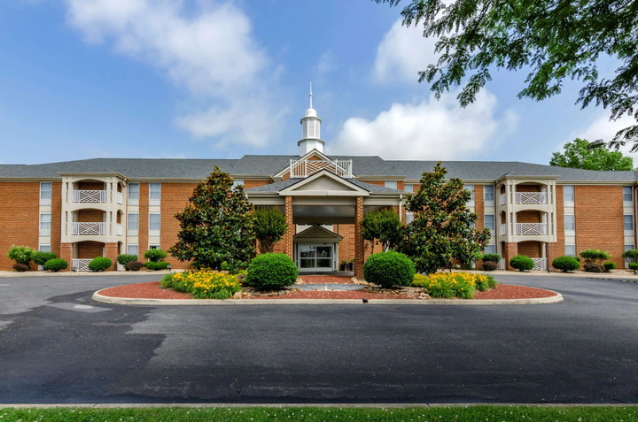 Best Western Plus Inn At Hunt Ridge - Virginia