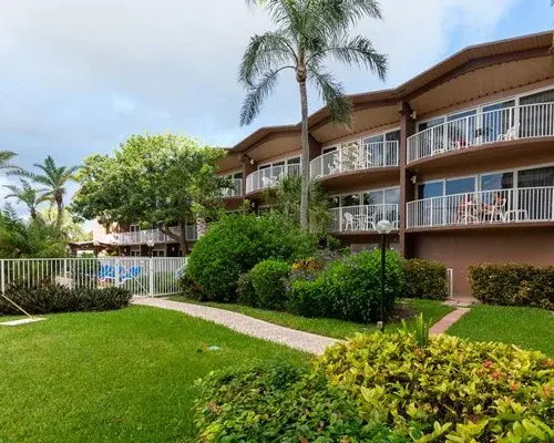 Canada House Pompano Beach - Pompano Beach