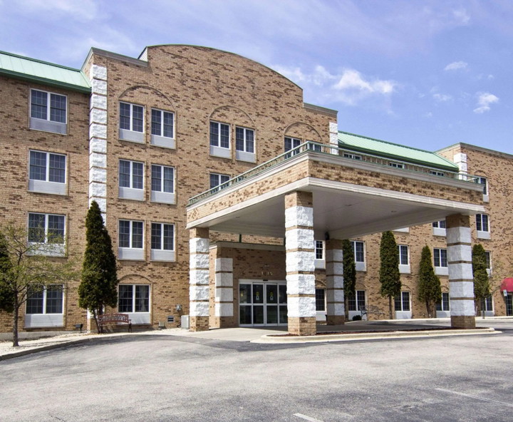 Comfort Inn & Suites Grafton - Cedarburg - Grafton, WI