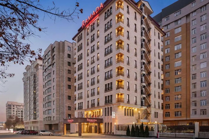 Ramada By Wyndham Bishkek Centre Hotel - Bishkek