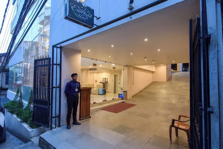 Emerald Hotel - Aizawl