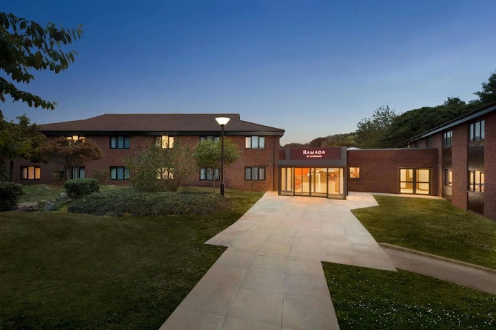 Ramada By Wyndham Bristol West - Bristol