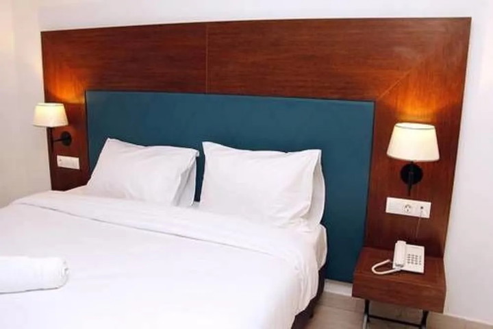 Sofi Hotel Oran - 오랑