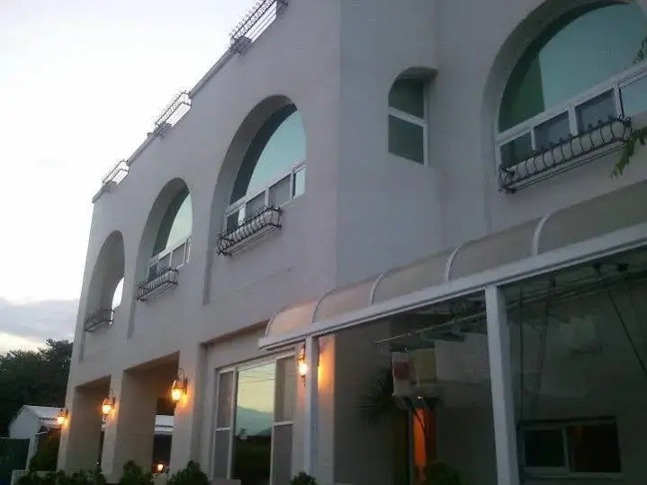 Flower Blank House - Taitung City
