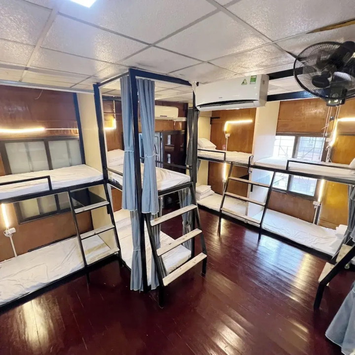 Heritage Corner Hostel - Hanoi