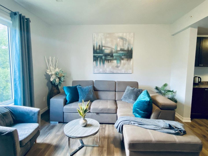 Stylish 3 Bdrm House- King Bed, Netflix, Parking - Waterloo, Ontàrio, Canadà