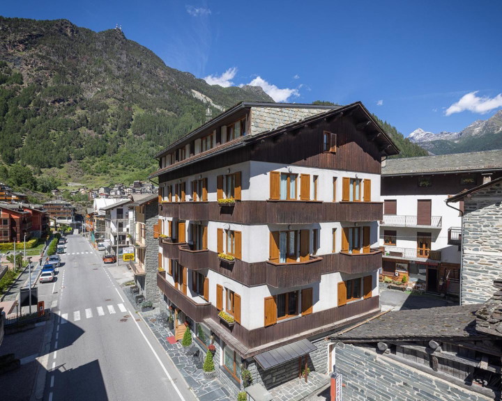 Hotel Funivia - Sondrio