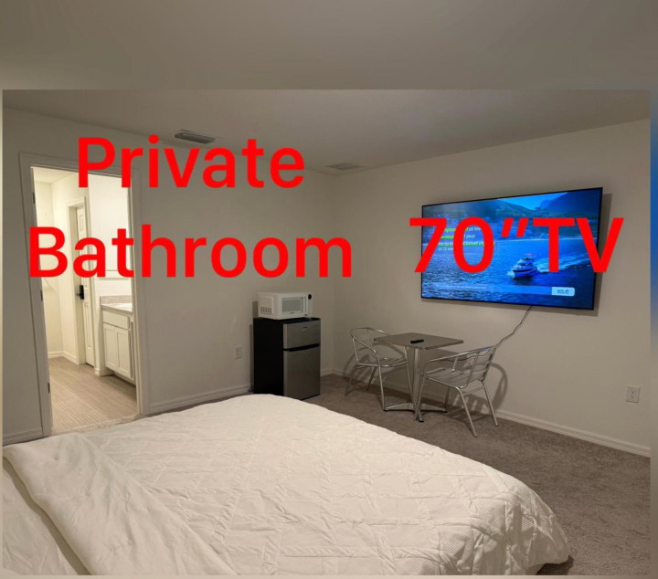 Paradise Master Room - Punta Gorda, FL