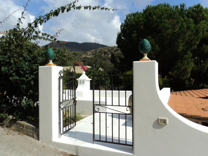 Villa Valle Canale One Bedroom And Grande Two Bedrooms - Lipari
