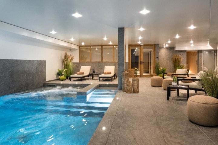 Falcon Lodge By Alpine Resorts - Courchevel