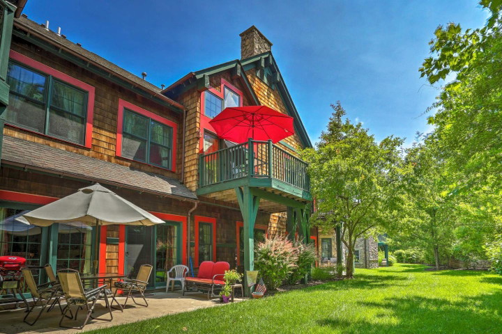 Mountain Creek Resort Home - Hot Tub & Pool Access - New Jersey