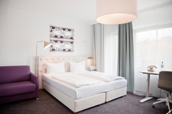 Les Nations - Hennigsdorf