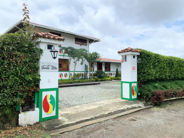 Casa Santa Rita - Habitación Cuadruple - Risaralda