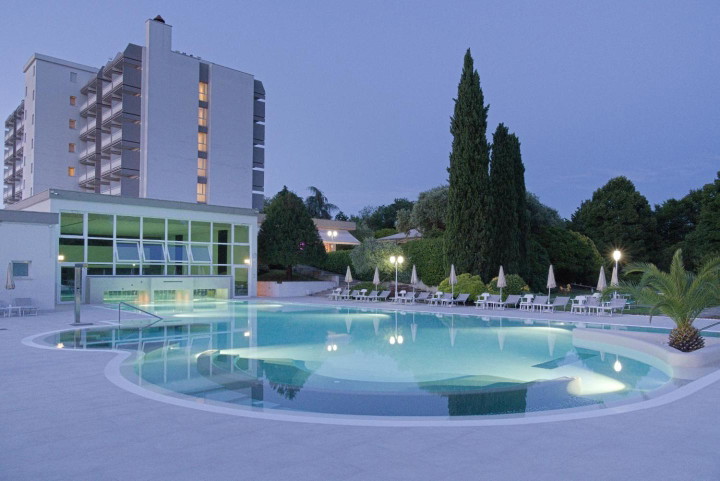 Hotel Des Bains Terme - Montegrotto Terme