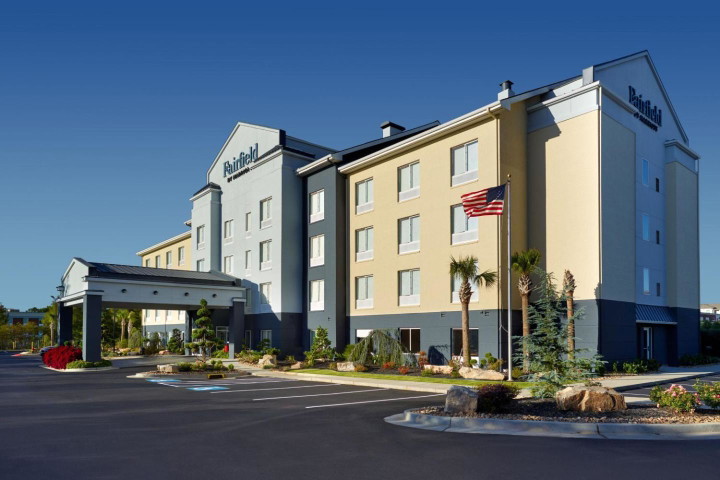 Fairfield Inn & Suites Atlanta Mcdonough - Stockbridge, GA