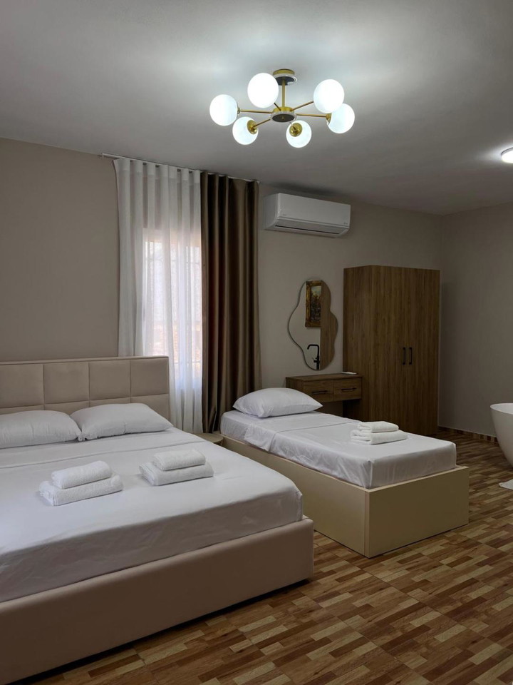 Asper Vila - Albania