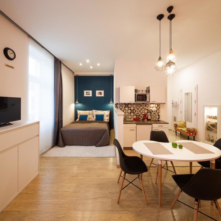 Studio 16 - Sopron