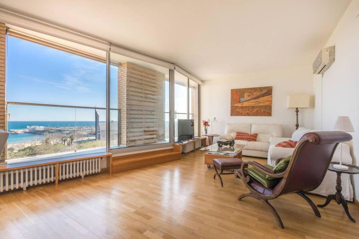 Sea Views & City Skyline - Barcelona