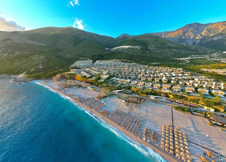 Spacious Green Coast Stay For 10 Guests 104d, 104c - Dhërmi