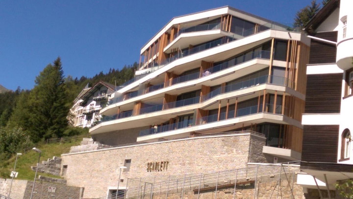Scarlett - Klosters-Serneus