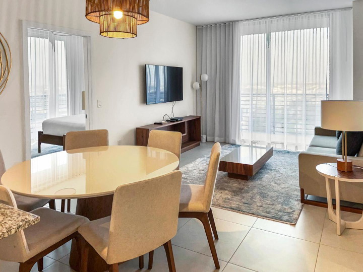 Provident Grand Luxury Short-term Residences - Miami Springs, FL