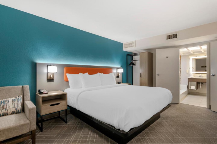 Comfort Inn & Suites Clemson - University Area - Clemson, SC