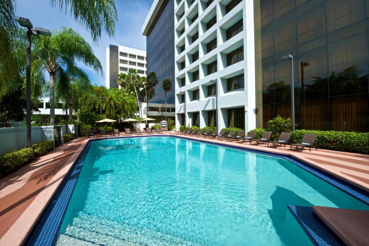 Embassy Suites By Hilton Palm Beach Gardens Pga Boulevard - Riviera Beach, FL