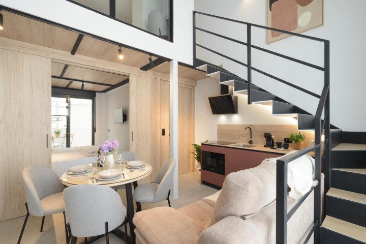 Apartamentos Nevada Metro Con Parking Gratis - Andalucía